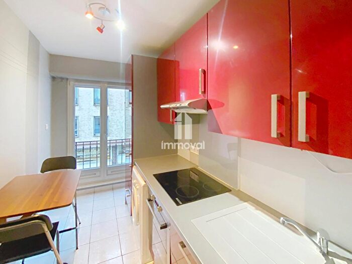 Appartement à louer - Strasbourg, Krutenau - 2 pièces - 1 chambre