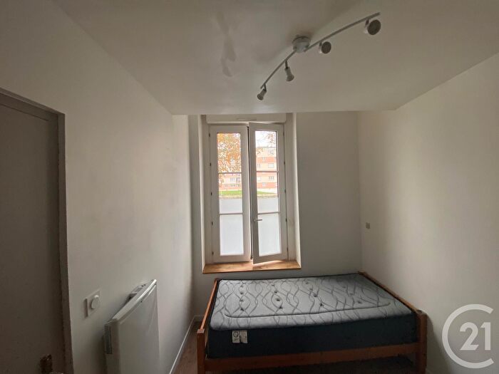 Appartement à louer - Le Mans, Saint-Pavin - 1 pièce