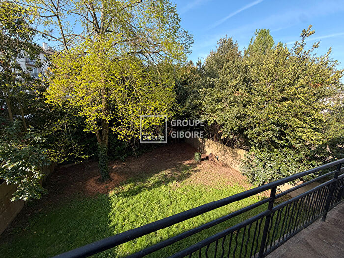 Maison à vendre - Quartiers Nord-Est, Jeanne dArc - 6 pièces - 4 chambres