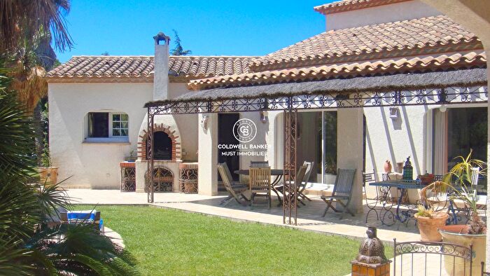 Maison à vendre - Perpignan, Les Jardins Saint-Jacques - 6 pièces - 4 chambres