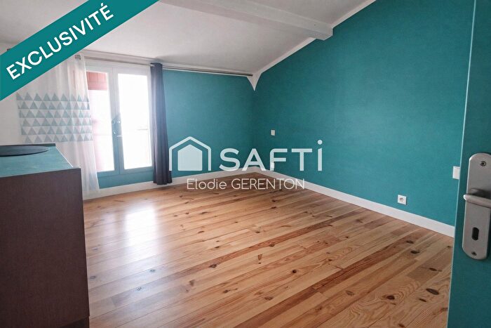 Maison à vendre - Vinça - 5 pièces - 3 chambres