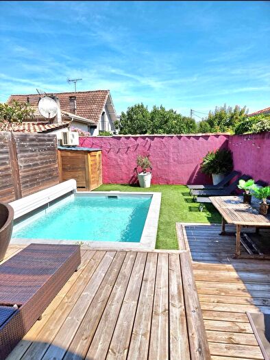 Maison à vendre - Mérignac, Saint-Augustin - 5 pièces - 3 chambres