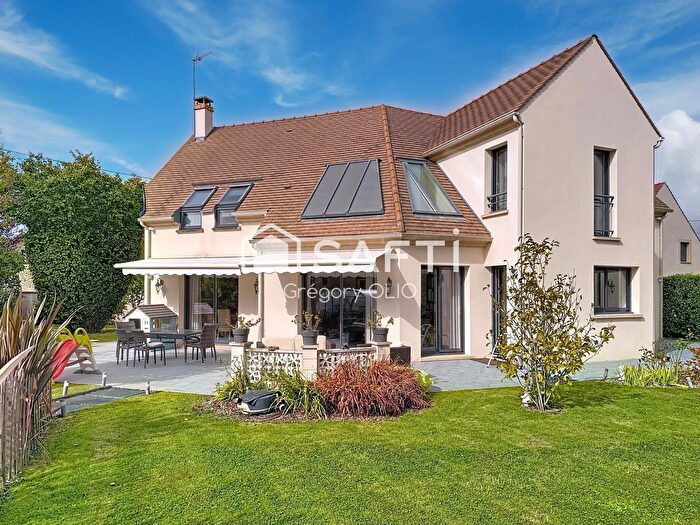 Maison 6 pièces à vendre à Vieille-Église-en-Yvelines