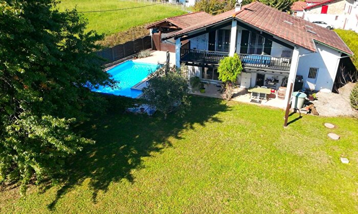 Maison à vendre - Villefranque - 6 pièces - 5 chambres