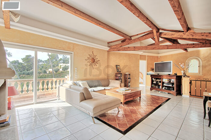 Maison à vendre - Hyères, Costebelle, Almanarre - 8 pièces - 7 chambres