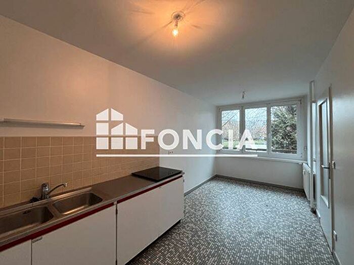 Appartement à louer - Chemin Vert-Europe, Reims - 2 pièces - 1 chambre