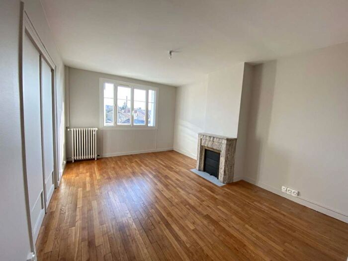 Appartement à louer - Coulommiers, Centre-ville - 2 pièces - 1 chambre