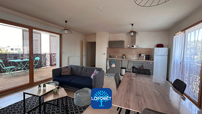 Appartement 4 pièces à vendre à Bron, Aviation