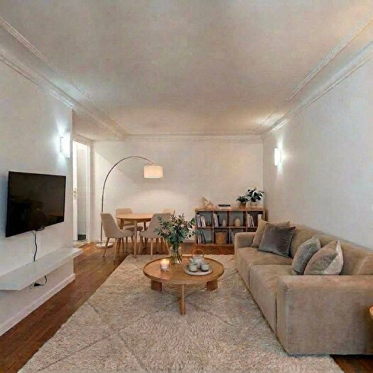 Appartement à louer - Mairie, Paris ème arrondissement - 2 pièces - 1 chambre