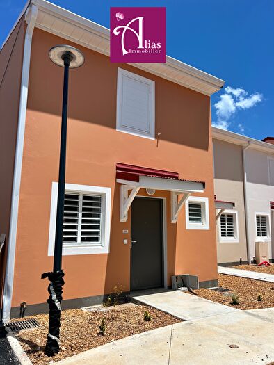 Maison 3 pièces à Morne-à-l'Eau, à louer