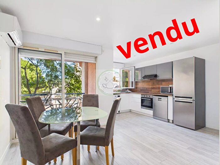 Appartement à vendre - Fréjus, Fréjus Plage - 2 pièces - 1 chambre