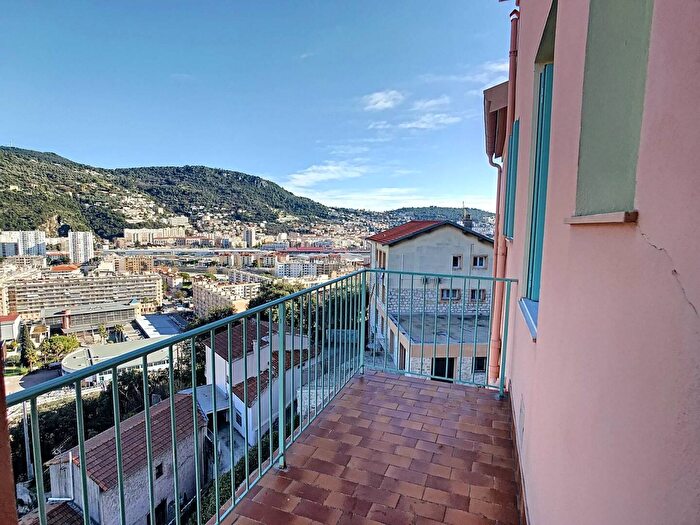 Appartement à louer - Nice - 3 pièces - 2 chambres