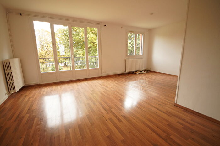 Le Mesnil-le-Roi - Appartement 4 pièces à louer