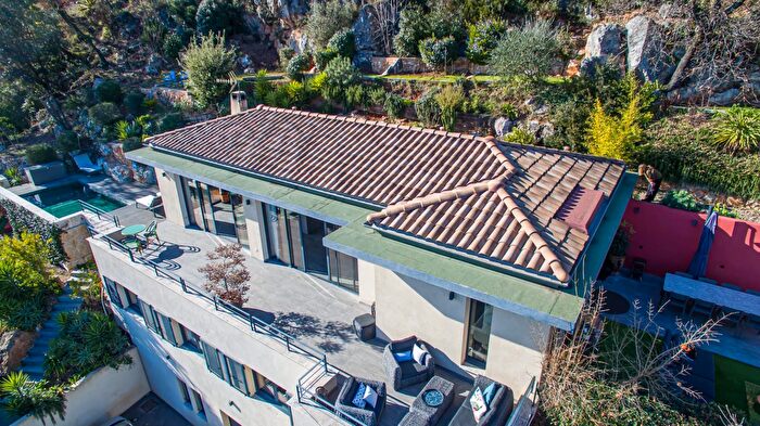 Maison à vendre - Falicon - 5 pièces - 4 chambres