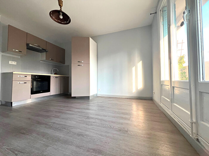 Appartement 3 pièces à Grenoble, La Capuche, Grands Boulevards, à vendre