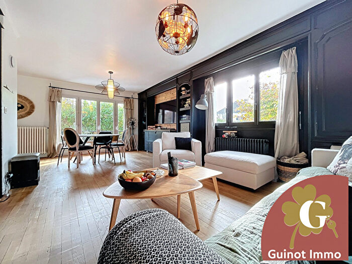 Maison à vendre - Lillebonne - 6 pièces - 5 chambres