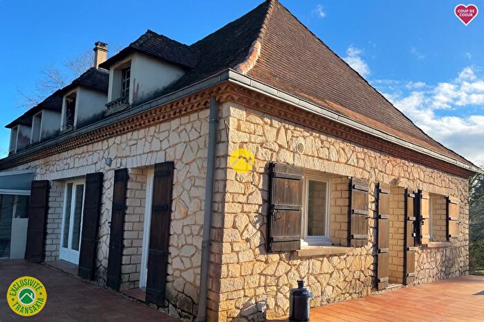 Maison à vendre - Sainte-Alvère - 6 pièces - 4 chambres