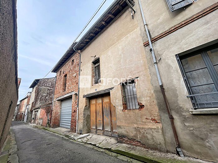 Maison à vendre - Castelsarrasin, Centre-ville - 2 pièces - 1 chambre