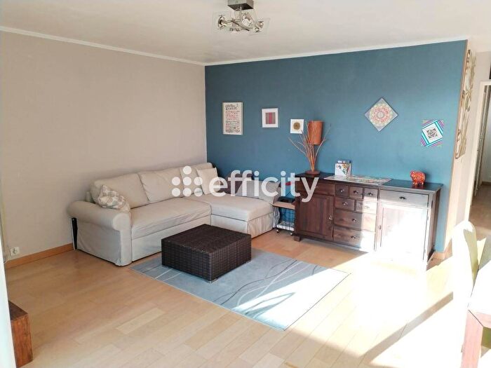 Appartement à louer - Bois de la Grille, Guyancourt - 3 pièces - 2 chambres