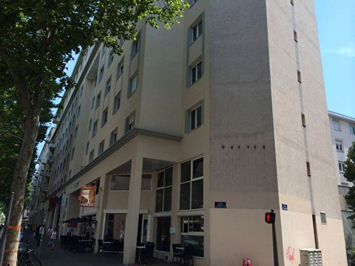 Appartement 2 pièces à louer - Saint Louis, Lyon 7ème arrondissement