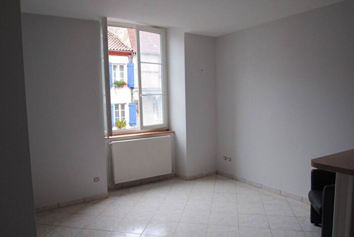 Appartement 3 pièces à Aigueperse, à louer