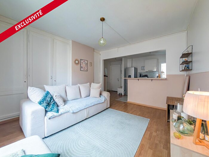 Appartement à vendre - Dieppe, Centre-ville, Saint-Pierre, Chanzy - 4 pièces - 2 chambres