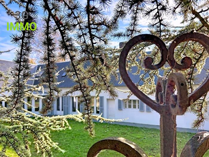 Maison à vendre - Ressons-sur-Matz - 10 pièces - 8 chambres