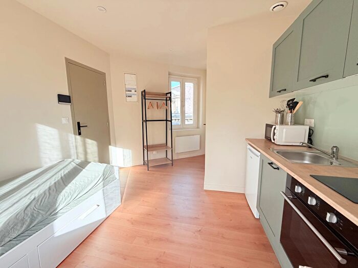 Saint-Quentin, Centre-ville : Appartement 1 pièce à louer