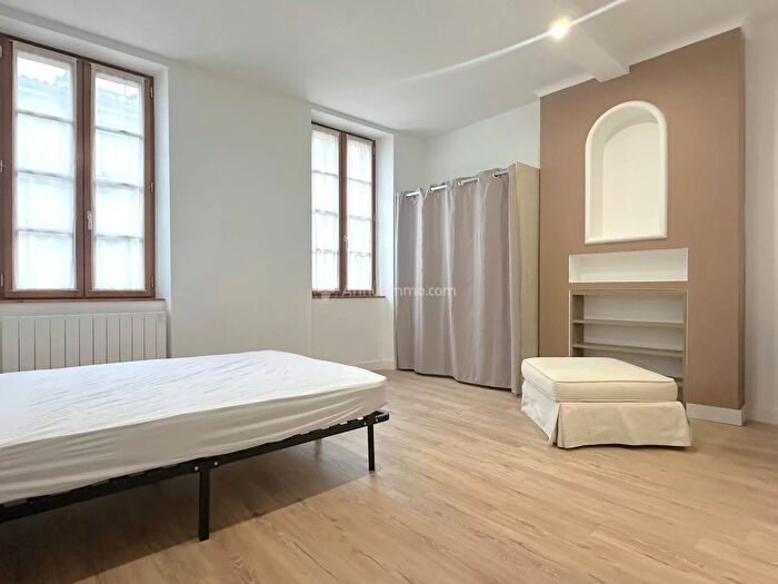 Albi, Centre-ville : Appartement 1 pièce à louer