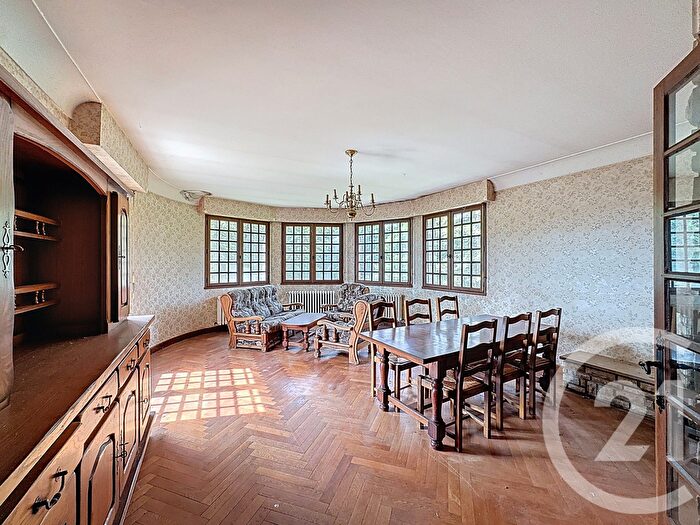 Maison à vendre - Condom - 10 pièces - 8 chambres