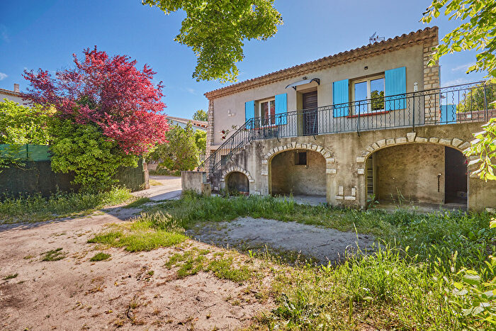 Maison 4 pièces à vendre à Saint-Cannat