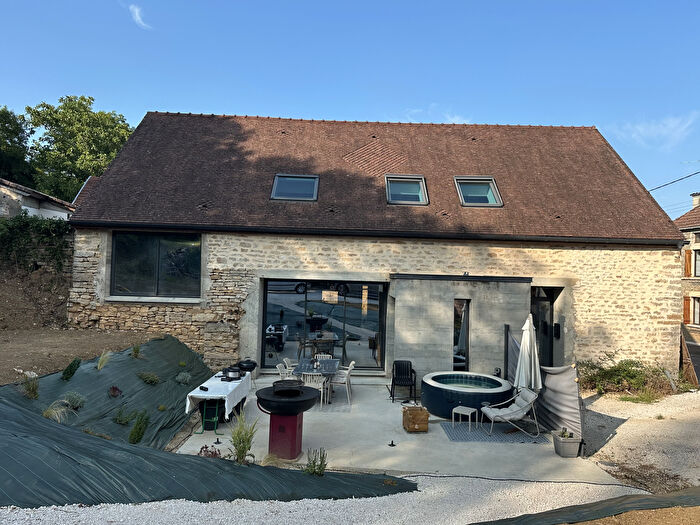 Maison 5 pièces à vendre - Crépand
