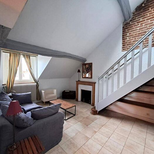 Appartement à louer - Ville Sud Ouest, Fontainebleau - 2 pièces - 1 chambre