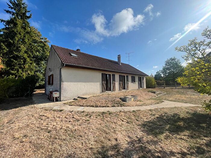Nogent-sur-Vernisson : Maison 6 pièces à vendre