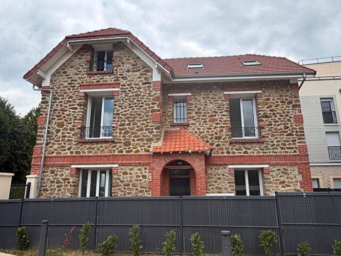 Le Fort la Maillarde, Chennevières-sur-Marne - Maison 7 pièces à louer
