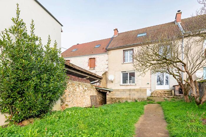 Maison à vendre - Étoges - 6 pièces - 4 chambres