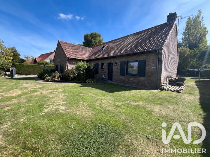 Maison 5 pièces à Attiches, à vendre