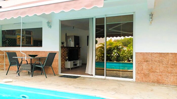 Appartement 2 pièces à louer à Les Trois-Îlets