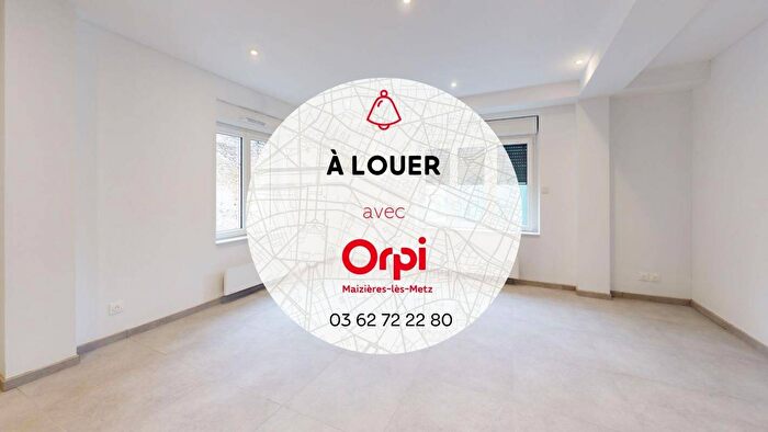 Appartement à louer - Trémery - 4 pièces - 3 chambres