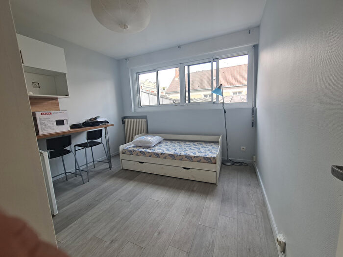Orsay, Centre-ville - Appartement 1 pièce à louer