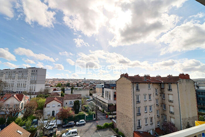 Appartement à vendre - Rueil-Malmaison, Plaine Gare - 4 pièces - 2 chambres