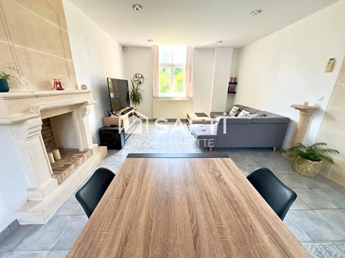 Appartement à vendre - Saint-Maximin - 3 pièces - 2 chambres