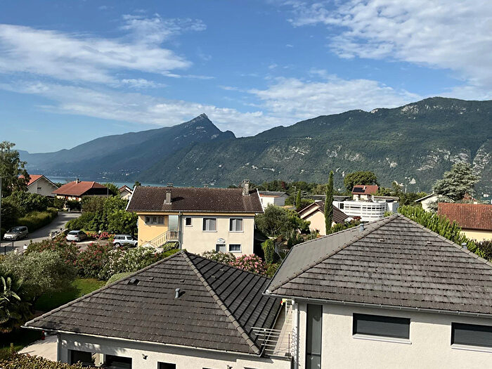 Appartement à vendre - Brison-Saint-Innocent - 4 pièces - 3 chambres