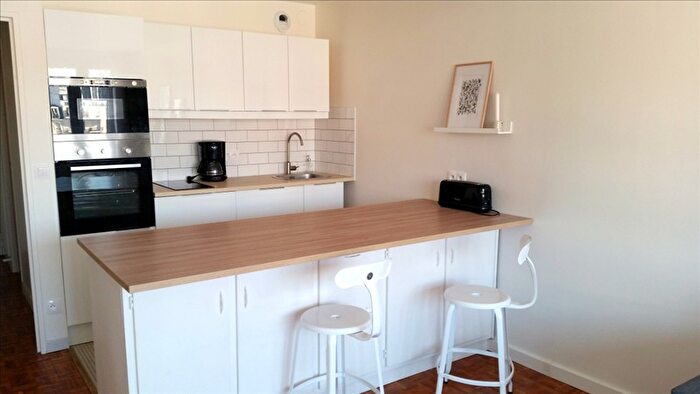 Appartement 1 pièce à louer à Puteaux, République