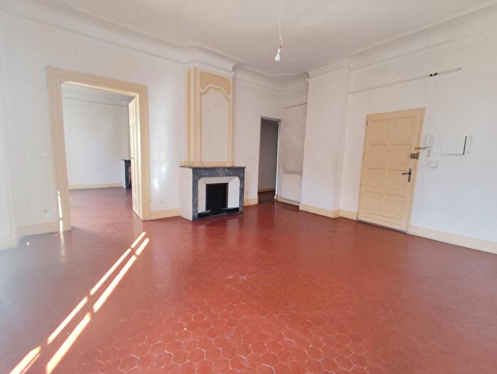 Appartement à vendre - Avignon, Palais des Papes, Zone Piétonne - 5 pièces - 3 chambres