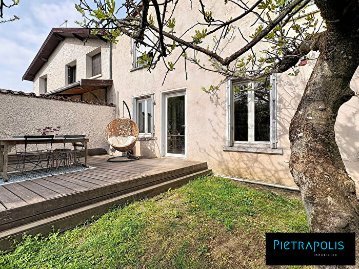 Appartement 4 pièces à vendre à Sathonay-Camp