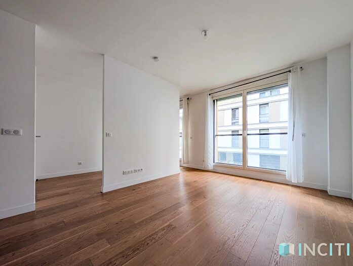 Appartement 1 pièce à vendre à Issy-les-Moulineaux, Centre-ville, Corentin Celton, Les Varennes