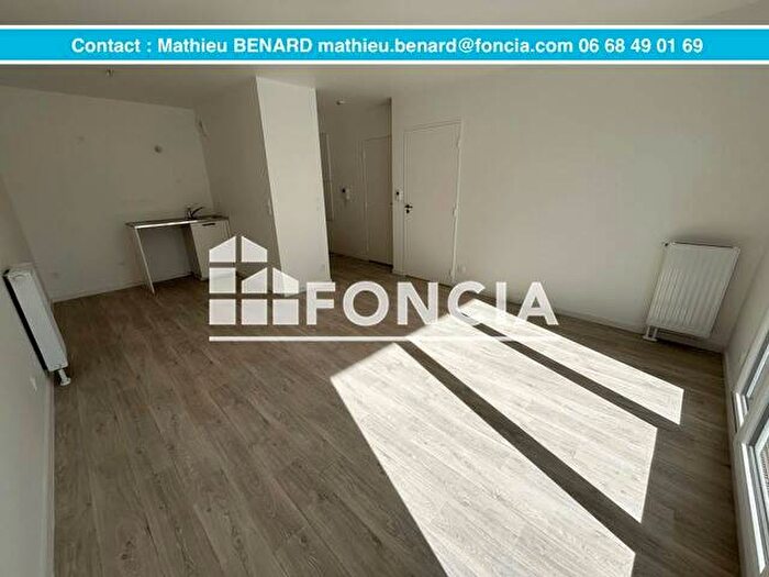 Appartement à louer - Vallée Barrey-Piscine-Madelaine, Mondeville - 2 pièces - 1 chambre