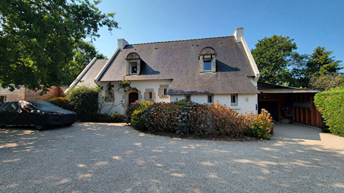 Ploemel - Maison 8 pièces à vendre