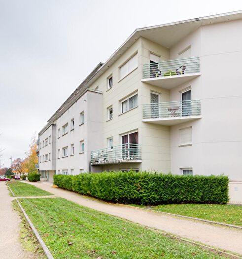 Chevigny-Saint-Sauveur - Appartement 4 pièces à louer